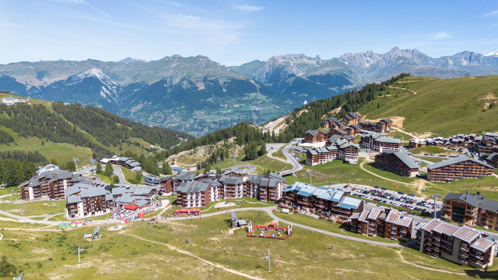 Kosher La Plagne Tarentaise, France: ROYAL DREAM - Le Terra Nova ...